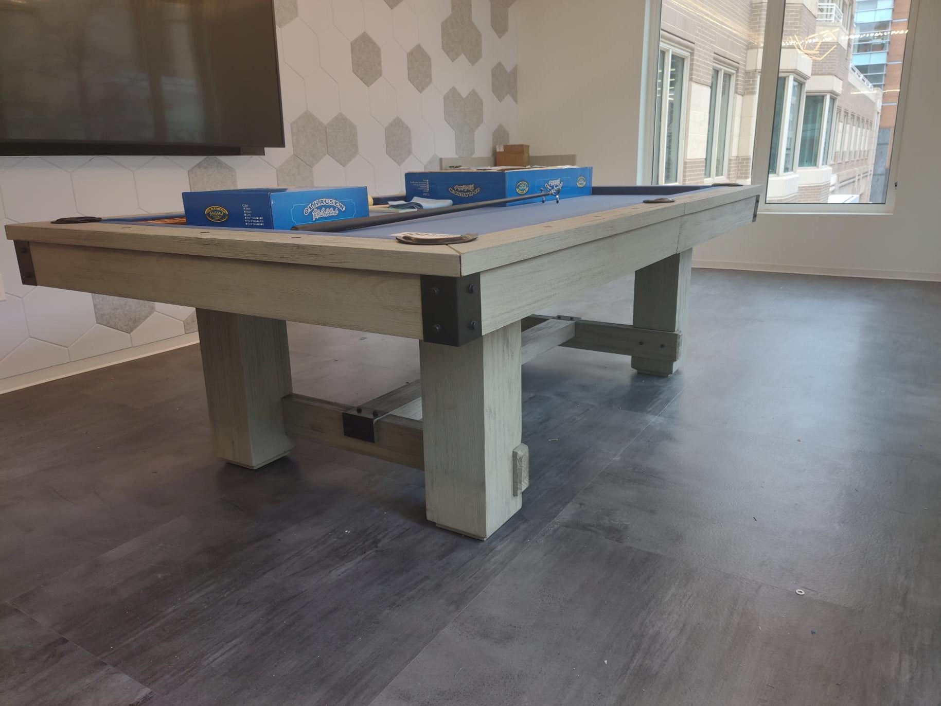 Presidential Silverton Pool Table — Robbies Billiards & Game Room Design